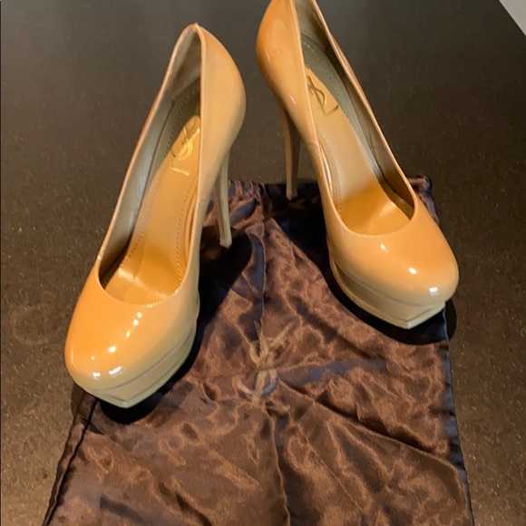 Yves Saint Laurent | Shoes | Ysl Patent Leather Platform Pumps | Poshmark